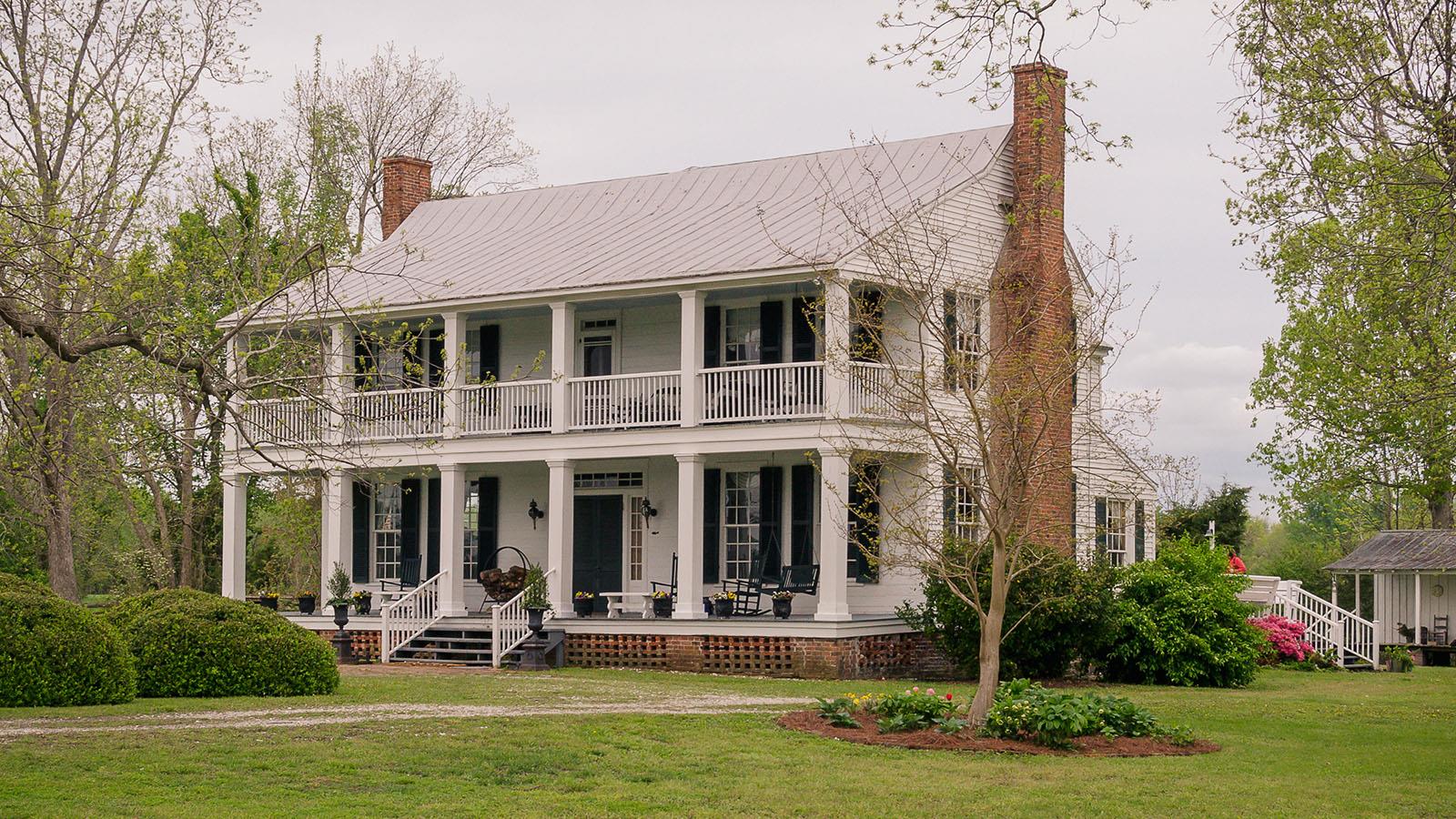 Edenton Architecture Photo Gallery - Perry and Company Sotheby's ...